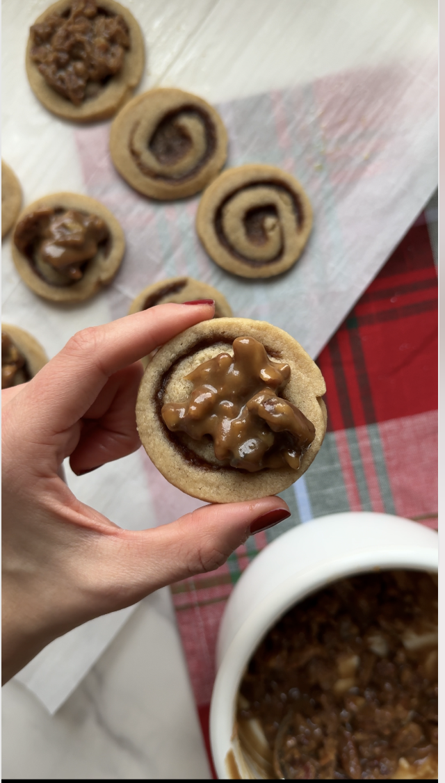 Pecan Sticky Bun Cookies - Lily P Crumbs